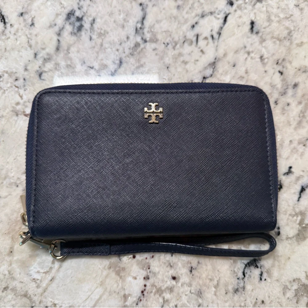 Tory Burch | Bags | Tory Burch Euc Navy Blue Wristlet Wgold Hardware ...